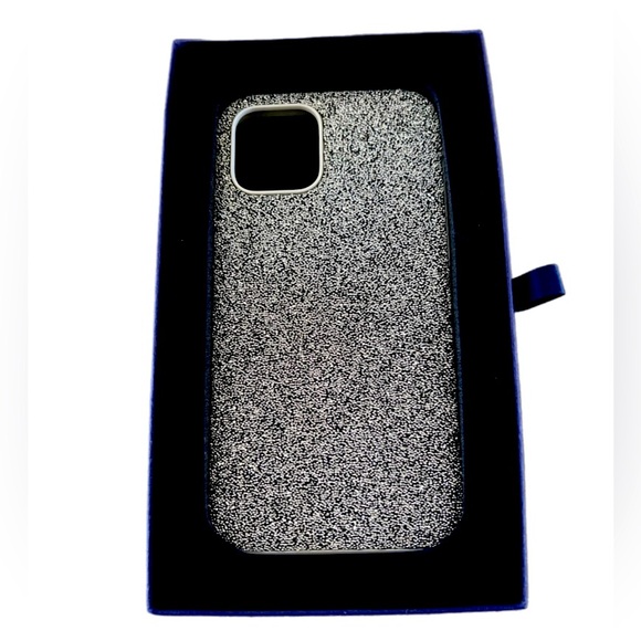Swarovski | Accessories | Swarovski Iphone Case For 212 Pro Silver ...